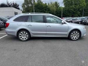 Skoda SuperB 2012 in Taurage, with an engine capacity of 2.00 L and mileage of 300 thousand km for 5350 €, photo 4 on AUTOMOTO.COM.LV