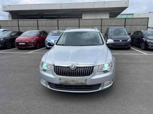 Skoda SuperB 2012 in Taurage, with an engine capacity of 2.00 L and mileage of 300 thousand km for 5350 €, photo 9 on AUTOMOTO.COM.LV