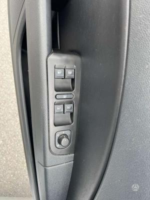 Skoda SuperB 2012 in Taurage, with an engine capacity of 2.00 L and mileage of 300 thousand km for 5350 €, photo 14 on AUTOMOTO.COM.LV