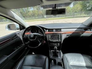 Skoda SuperB 2012 in Siauliai, with an engine capacity of 2.00 L and mileage of 308 thousand km for 5400 €, photo 5 on AUTOMOTO.COM.LV
