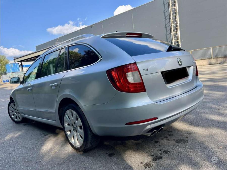 Skoda SuperB 2012 in Siauliai, with an engine capacity of 2.00 L and mileage of 310 thousand km for 5350 €, photo 6 on AUTOMOTO.COM.LV