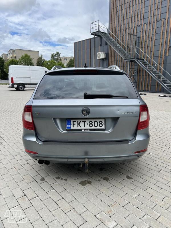 Шкода Суперб 2012 в Мажейкяй, объемом двигателя 2.00 л и пробегом 550 тыс. км за 3850 €, фото 7 на AUTOMOTO.COM.LV