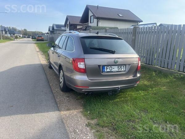 Skoda SuperB 2012 Rīga vietnē Skoda SuperB 2012 Rīga, ar dzinēja tilpumu 1.60 L un nobraukumu 329 tūkst. km par 4000 €, foto 4 vietnē AUTOMOTO.COM.LV