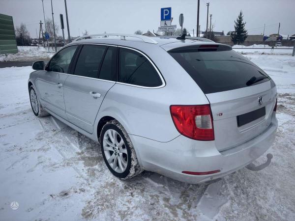 Skoda SuperB 2013 Tauragė, ar dzinēja tilpumu 1.97 L un nobraukumu 230 tūkst. km par 5990 €, foto 7 vietnē AUTOMOTO.COM.LV