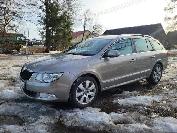Skoda SuperB 2013 in Jurbarkas, with an engine capacity of 2.00 L and mileage of 335 thousand km for 4500 €, photo 1 on AUTOMOTO.COM.LV