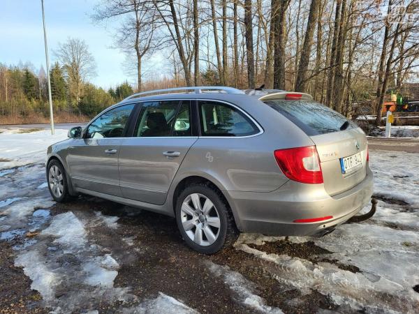 Skoda SuperB 2013 in Jurbarkas, with an engine capacity of 2.00 L and mileage of 335 thousand km for 4200 €, photo 3 on AUTOMOTO.COM.LV