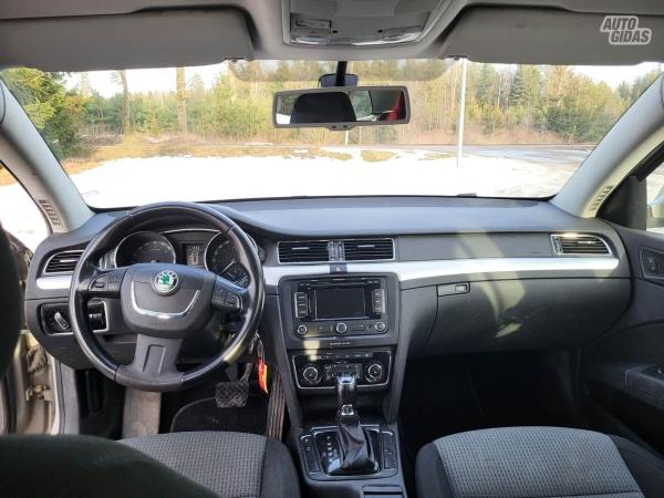 Skoda SuperB 2013 in Jurbarkas, with an engine capacity of 2.00 L and mileage of 335 thousand km for 4200 €, photo 10 on AUTOMOTO.COM.LV