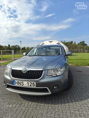 Skoda SuperB 2013 in Vilnius, with an engine capacity of 2.00 L and mileage of 270 thousand km for 6200 €, photo 5 on AUTOMOTO.COM.LV