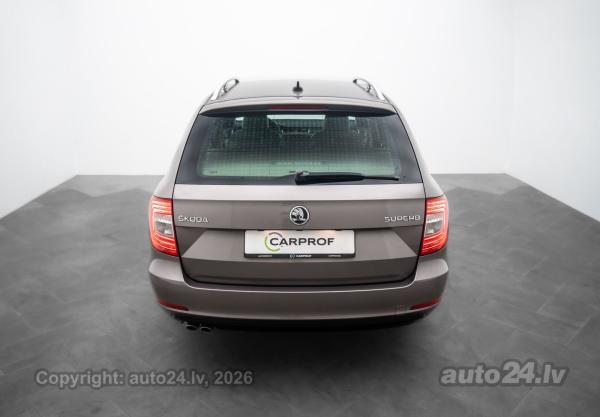 Skoda SuperB 2013 in Tallinn, with an engine capacity of 1.80 L and mileage of 27 thousand km for 14999 €, photo 5 on AUTOMOTO.COM.LV