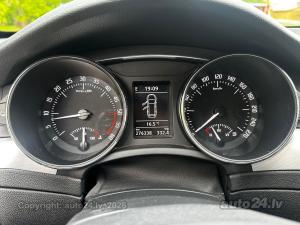Skoda SuperB 2013 Tallina, ar dzinēja tilpumu 1.60 L un nobraukumu 276 tūkst. km par 6300 €, foto 9 vietnē AUTOMOTO.COM.LV