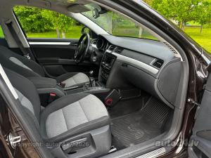 Skoda SuperB 2013 Tallina, ar dzinēja tilpumu 1.60 L un nobraukumu 276 tūkst. km par 6300 €, foto 11 vietnē AUTOMOTO.COM.LV