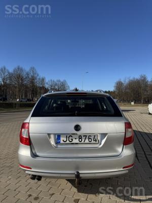 Skoda SuperB 2013 Rīga, ar dzinēja tilpumu 1.80 L un nobraukumu 270 tūkst. km par 6500 €, foto 5 vietnē AUTOMOTO.COM.LV