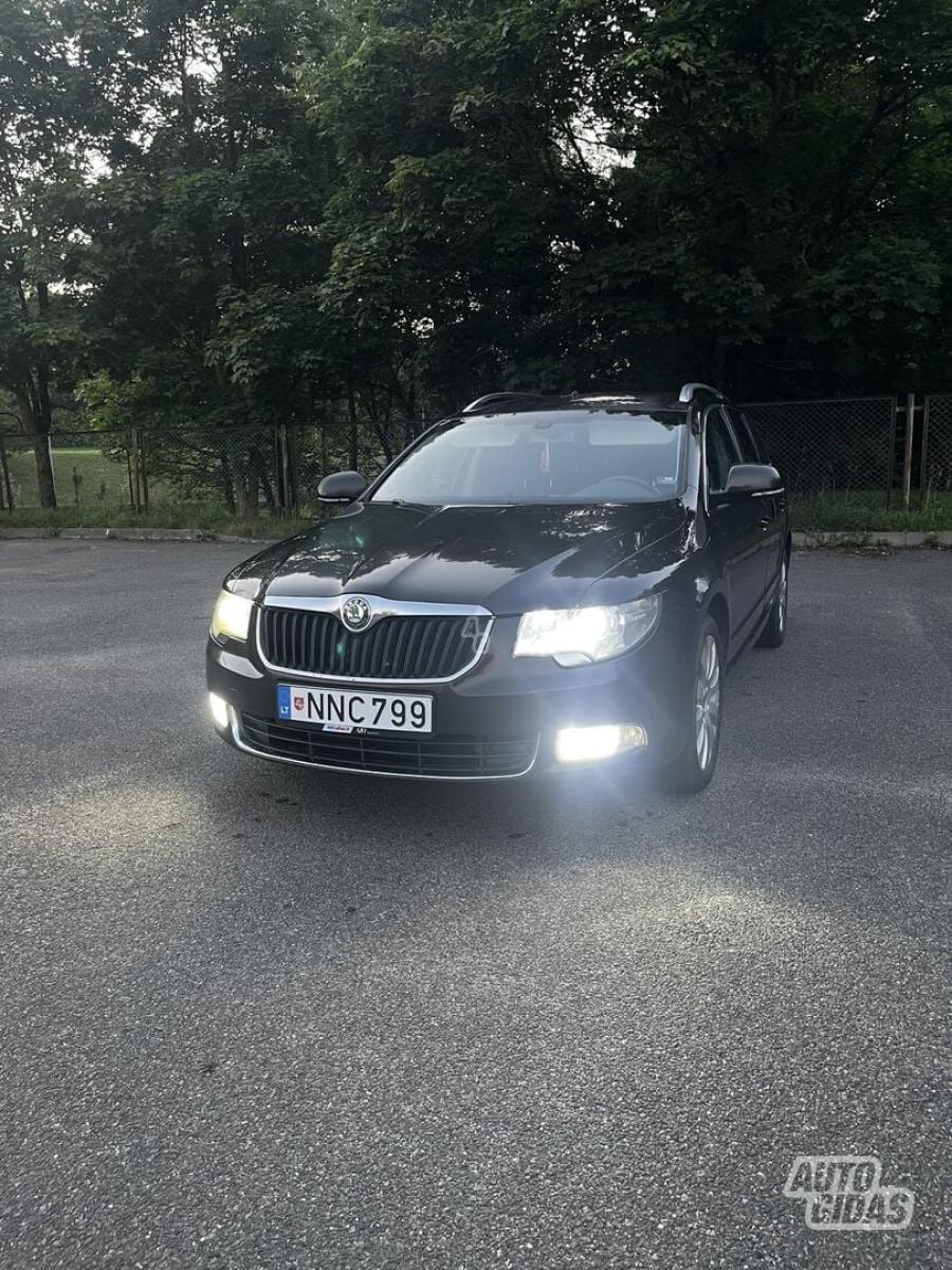 Skoda SuperB 2013 in Vilnius, with an engine capacity of 2.00 L and mileage of 400 thousand km for 3700 €, photo 1 on AUTOMOTO.COM.LV