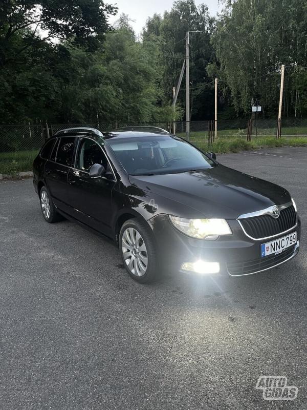 Skoda SuperB 2013 Viļņa, ar dzinēja tilpumu 2.00 L un nobraukumu 400 tūkst. km par 3700 €, foto 5 vietnē AUTOMOTO.COM.LV