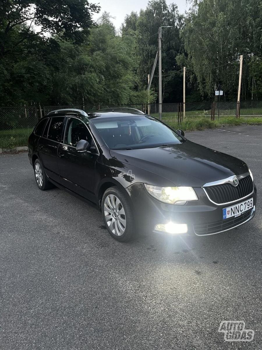 Skoda SuperB 2013 in Vilnius, with an engine capacity of 2.00 L and mileage of 400 thousand km for 3700 €, photo 6 on AUTOMOTO.COM.LV