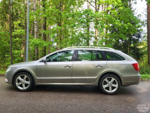 Skoda SuperB 2013 in Jurbarkas, with an engine capacity of 2.00 L and mileage of 335 thousand km for 3700 €, photo 8 on AUTOMOTO.COM.LV