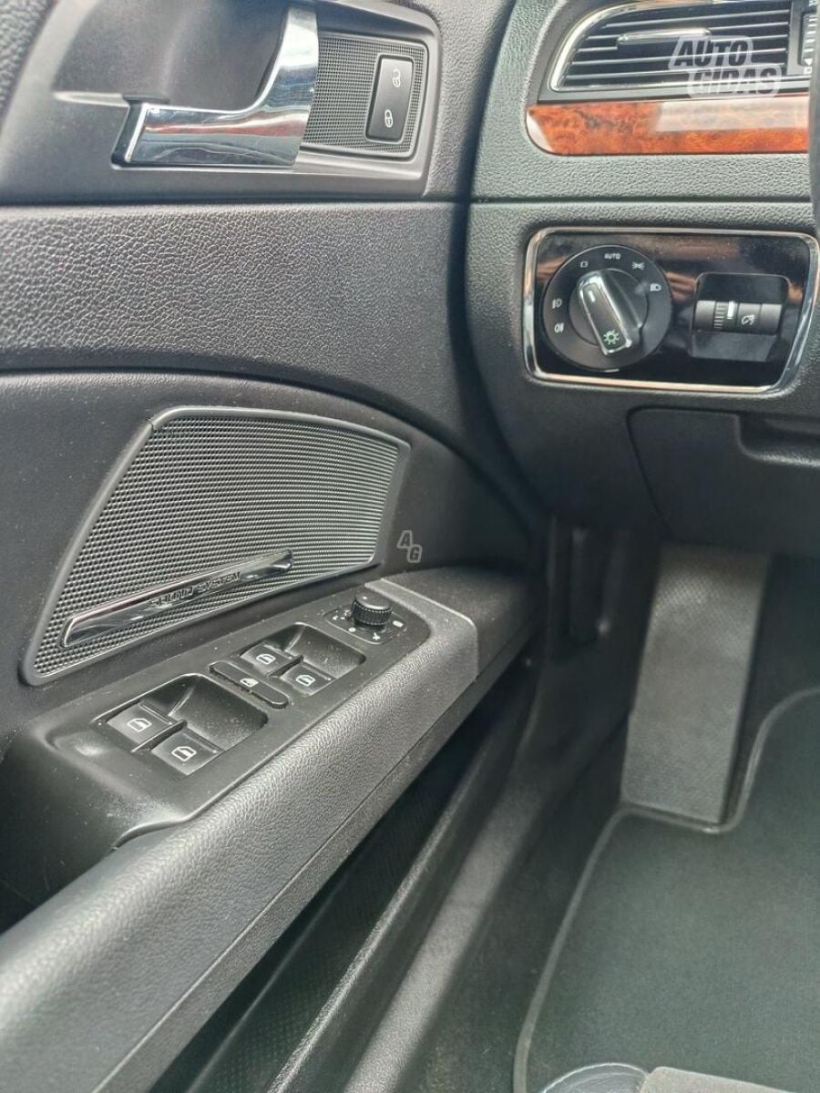 Skoda SuperB 2014 in Marijampole, with an engine capacity of 2.00 L and mileage of 297 thousand km for 6450 €, photo 19 on AUTOMOTO.COM.LV