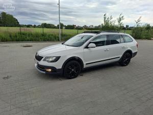 Skoda SuperB 2014 in Kaunas, with an engine capacity of 2.00 L and mileage of 330 thousand km for 5850 €, photo 4 on AUTOMOTO.COM.LV
