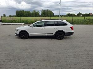 Skoda SuperB 2014 in Kaunas, with an engine capacity of 2.00 L and mileage of 330 thousand km for 5850 €, photo 5 on AUTOMOTO.COM.LV