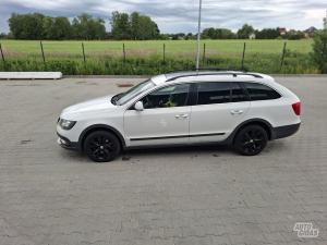 Skoda SuperB 2014 in Kaunas, with an engine capacity of 2.00 L and mileage of 330 thousand km for 5850 €, photo 18 on AUTOMOTO.COM.LV