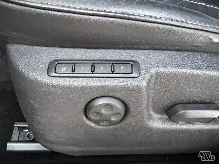 Skoda SuperB 2014 Kelmė, ar dzinēja tilpumu 2.00 L un nobraukumu 428 tūkst. km par 5750 €, foto 27 vietnē AUTOMOTO.COM.LV