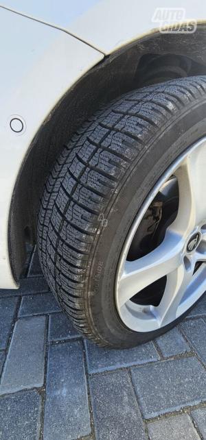 Skoda SuperB 2014 in Mazeikiai, with an engine capacity of 2.00 L and mileage of 406 thousand km for 5500 €, photo 15 on AUTOMOTO.COM.LV