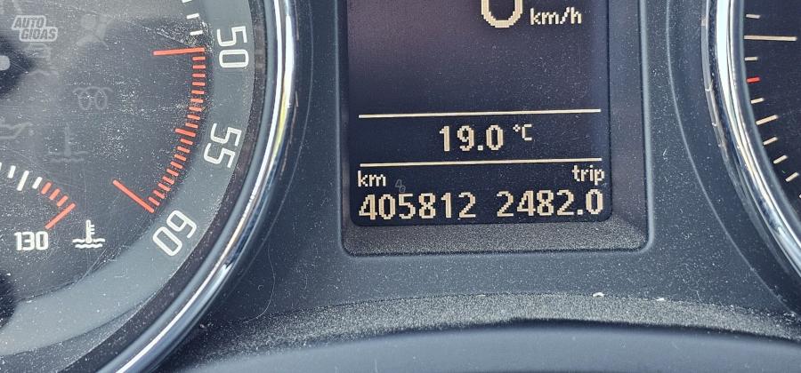 Skoda SuperB 2014 in Mazeikiai, with an engine capacity of 2.00 L and mileage of 406 thousand km for 5500 €, photo 23 on AUTOMOTO.COM.LV