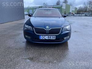 Skoda SuperB 2015 Rīga, ar dzinēja tilpumu 1.60 L un nobraukumu 290 tūkst. km par 9400 €, foto 3 vietnē AUTOMOTO.COM.LV