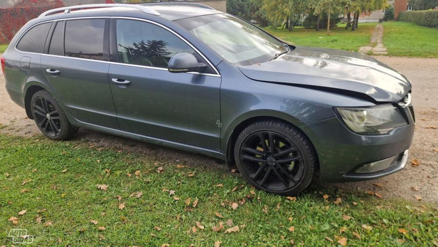 Skoda SuperB 2015 Kauņa, ar dzinēja tilpumu 2.00 L un nobraukumu 495 tūkst. km par 1700 €, foto 10 vietnē AUTOMOTO.COM.LV