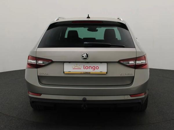 Skoda SuperB 2016 in Vilnius, with an engine capacity of 2.00 L and mileage of 298 thousand km for 10999 €, photo 5 on AUTOMOTO.COM.LV