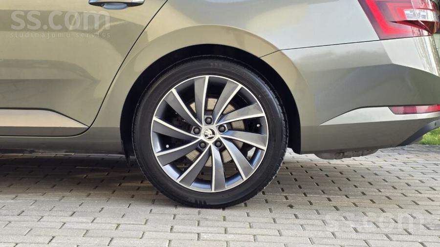 Skoda SuperB 2016 Rīga, ar dzinēja tilpumu 1.80 L un nobraukumu 207 tūkst. km par 11250 €, foto 11 vietnē AUTOMOTO.COM.LV