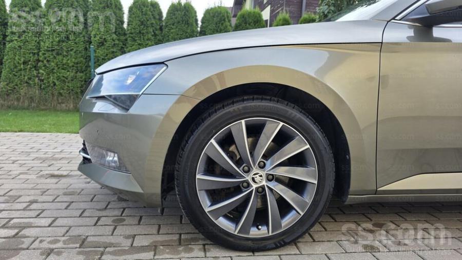 Skoda SuperB 2016 in Riga, with an engine capacity of 1.80 L and mileage of 210 thousand km for 11100 €, photo 6 on AUTOMOTO.COM.LV
