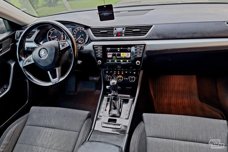 Skoda SuperB 2016 in Radviliskis, with an engine capacity of 2.00 L and mileage of 283 thousand km for 7900 €, photo 17 on AUTOMOTO.COM.LV