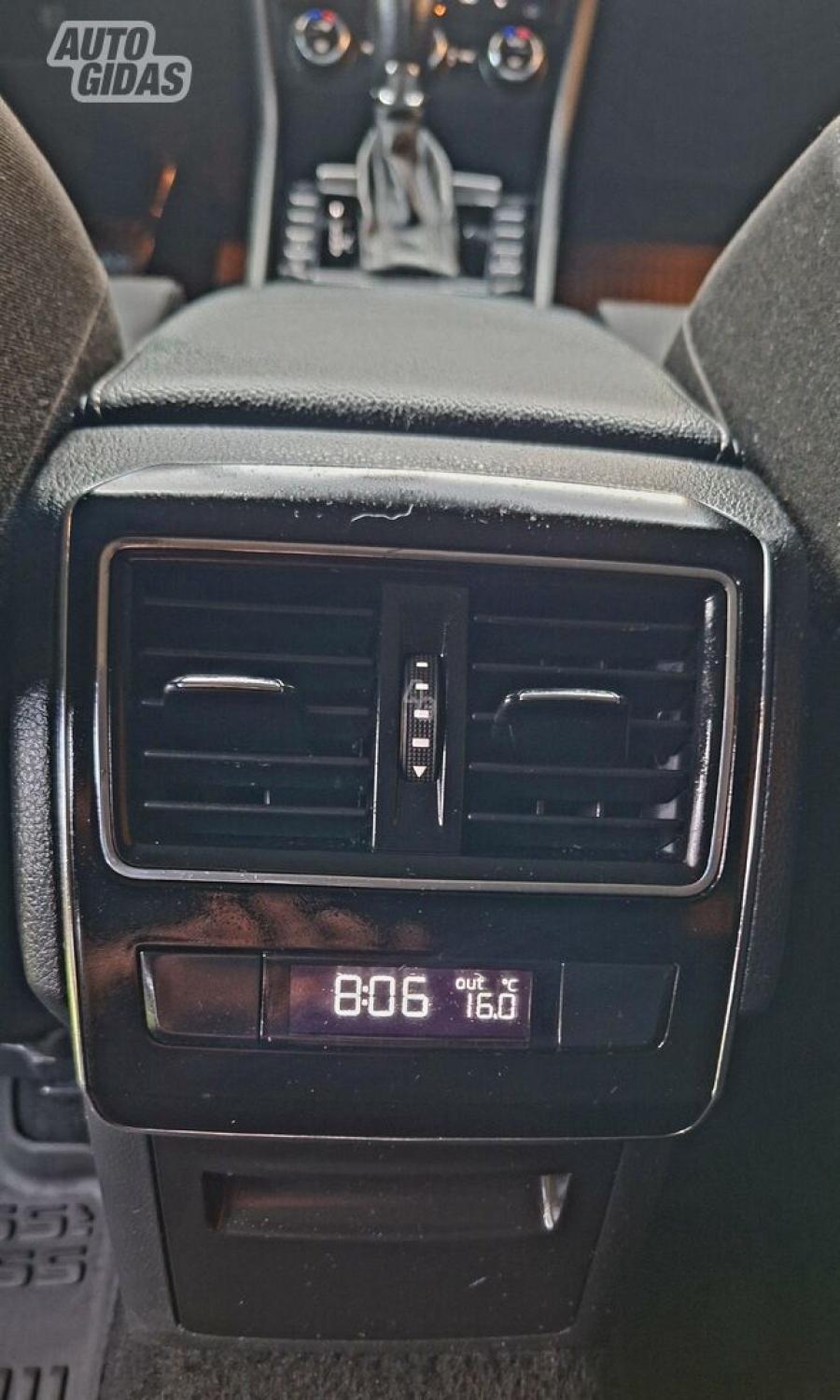 Skoda SuperB 2016 in Radviliskis, with an engine capacity of 2.00 L and mileage of 283 thousand km for 7900 €, photo 19 on AUTOMOTO.COM.LV