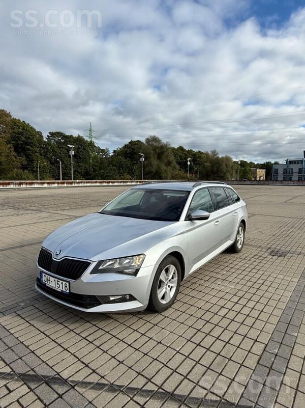 Skoda SuperB 2017 in Riga, with an engine capacity of 1.60 L and mileage of 283 thousand km for 9400 €, photo 1 on AUTOMOTO.COM.LV