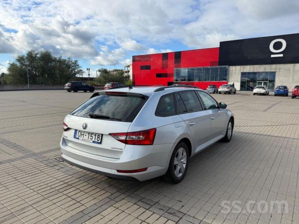 Skoda SuperB 2017 in Riga, with an engine capacity of 1.60 L and mileage of 283 thousand km for 9400 €, photo 3 on AUTOMOTO.COM.LV