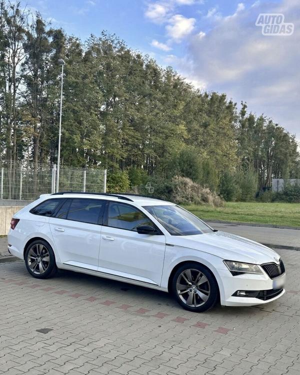 Skoda SuperB 2017 in Kaunas, with an engine capacity of 2.00 L and mileage of 273 thousand km for 12600 €, photo 4 on AUTOMOTO.COM.LV