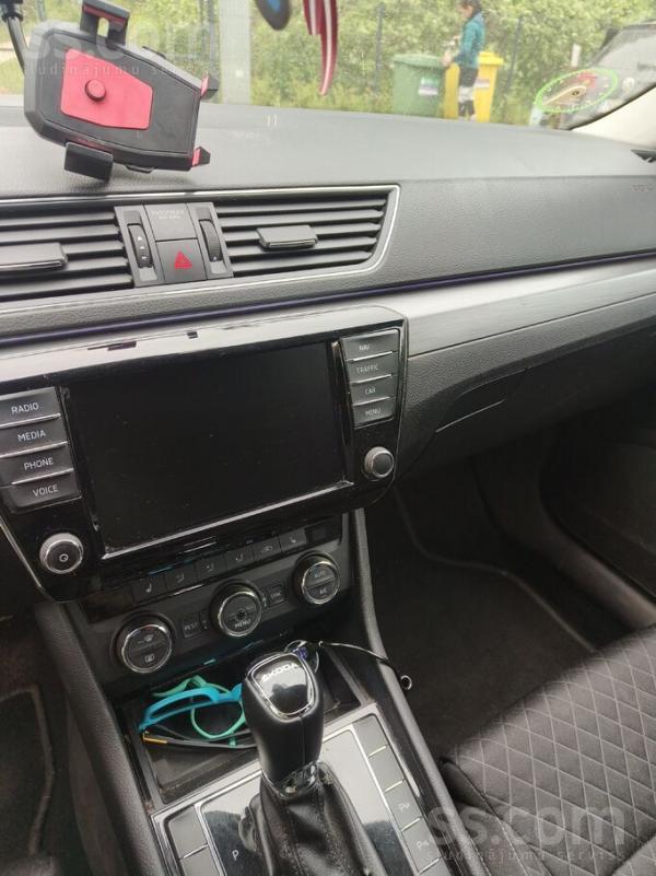 Skoda SuperB 2017 in Riga, with an engine capacity of 2.00 L and mileage of 189 thousand km for 8000 €, photo 2 on AUTOMOTO.COM.LV