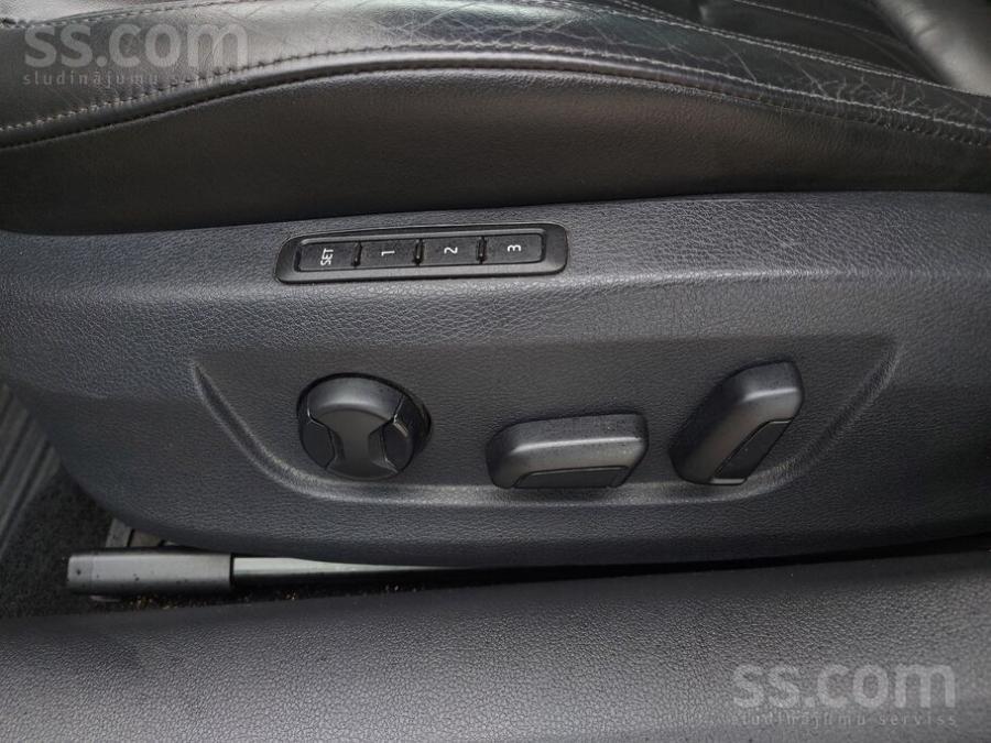 Skoda SuperB 2018 in Valmiera, with an engine capacity of 1.60 L and mileage of 236 thousand km for 11750 €, photo 19 on AUTOMOTO.COM.LV