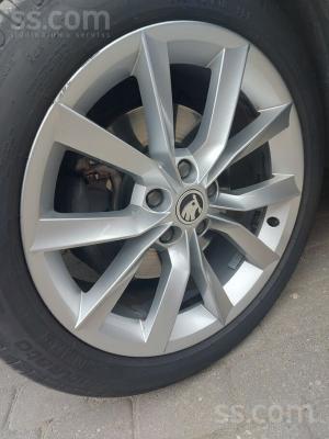Skoda SuperB 2018 in Valmiera, with an engine capacity of 1.60 L and mileage of 236 thousand km for 11750 €, photo 29 on AUTOMOTO.COM.LV