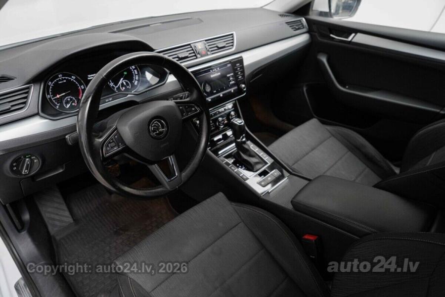 Skoda SuperB 2018 Tallina, ar dzinēja tilpumu 2.00 L un nobraukumu 286 tūkst. km par 9500 €, foto 12 vietnē AUTOMOTO.COM.LV