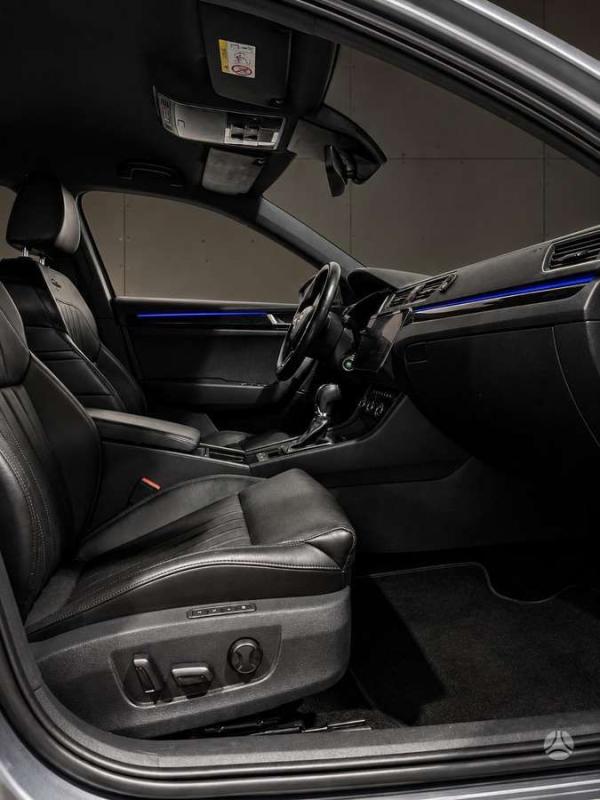 Skoda SuperB 2018 in Klaipeda on AUTOMOTO.COM.LV Skoda SuperB 2018 in Klaipeda, with an engine capacity of 0.00 L and mileage of 250 thousand km for 14999 €, photo 6 on AUTOMOTO.COM.LV