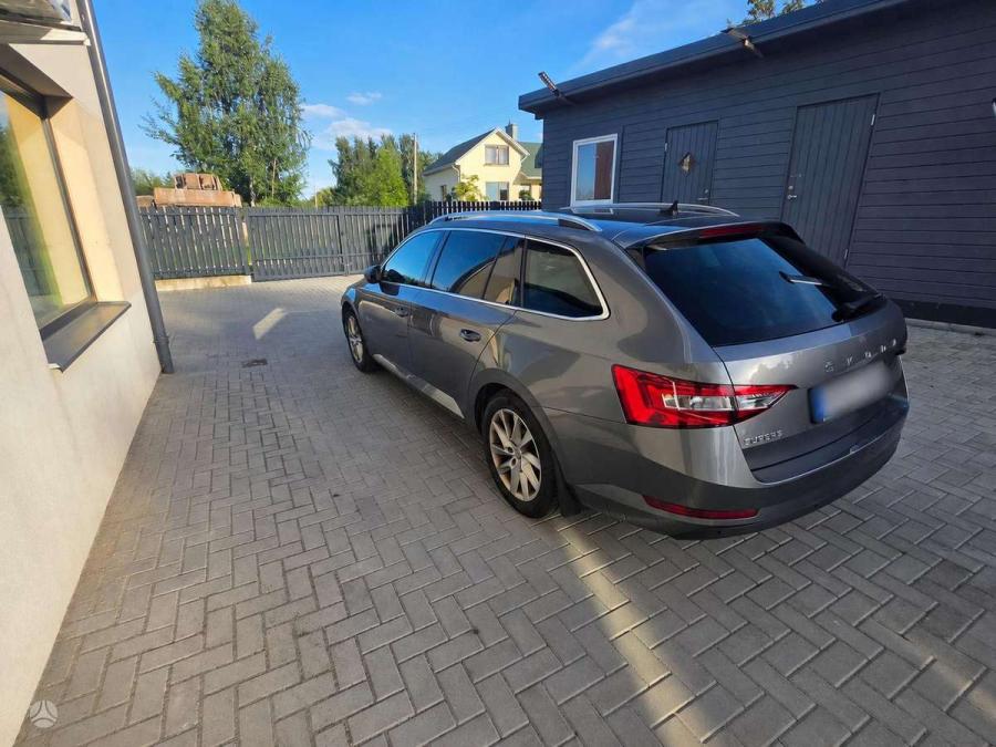 Skoda SuperB 2022 Kauņa, ar dzinēja tilpumu 1.97 L un nobraukumu 104 tūkst. km par 20500 €, foto 3 vietnē AUTOMOTO.COM.LV