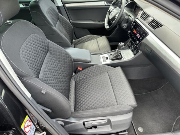 Skoda SuperB 2023 Viļņa, ar dzinēja tilpumu 1.50 L un nobraukumu 35 tūkst. km par 21950 €, foto 5 vietnē AUTOMOTO.COM.LV
