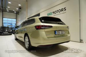 Skoda SuperB 2025 Tallina, ar dzinēja tilpumu 1.50 L un nobraukumu 4 tūkst. km par 43300 €, foto 2 vietnē AUTOMOTO.COM.LV