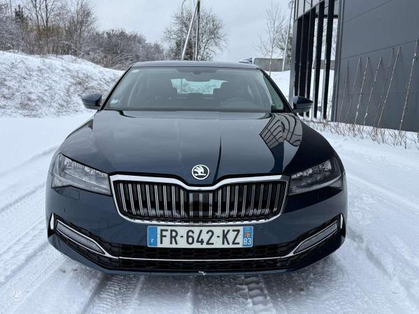 Violet Skoda SuperB 2020 in Vilnius, with an engine capacity of 2.00 L and mileage of 274 thousand km for 11500 €, photo 1 on AUTOMOTO.COM.LV