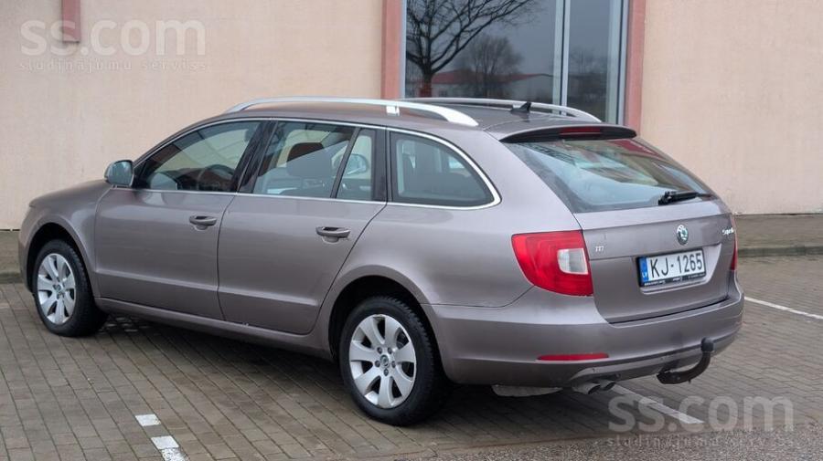 Violets Skoda SuperB 2010 Jelgava, ar dzinēja tilpumu 1.60 L un nobraukumu 298 tūkst. km par 2350 €, foto 3 vietnē AUTOMOTO.COM.LV