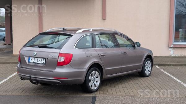 Violet Skoda SuperB 2010 in Jelgava, with an engine capacity of 1.60 L and mileage of 298 thousand km for 2350 €, photo 4 on AUTOMOTO.COM.LV