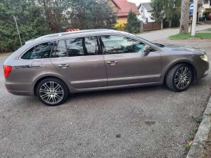 Violet Skoda SuperB 2010 in Vilnius, with an engine capacity of 1.97 L and mileage of 244 thousand km for 3100 €, photo 8 on AUTOMOTO.COM.LV