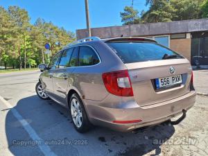 Violet Skoda SuperB 2011 in Tallinn, with an engine capacity of 2.00 L and mileage of 370 thousand km for 3299 €, photo 4 on AUTOMOTO.COM.LV